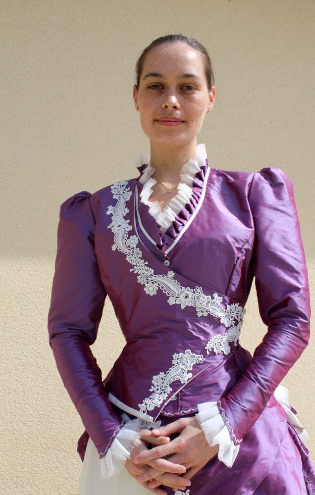 Robe 1880 19ième siècle - Petite Lune - Andralys - Robes de mariée et ...