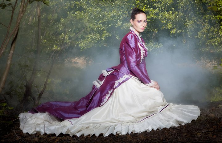 Robe 1880 19ième siècle - Petite Lune - Andralys - Robes de mariée et ...